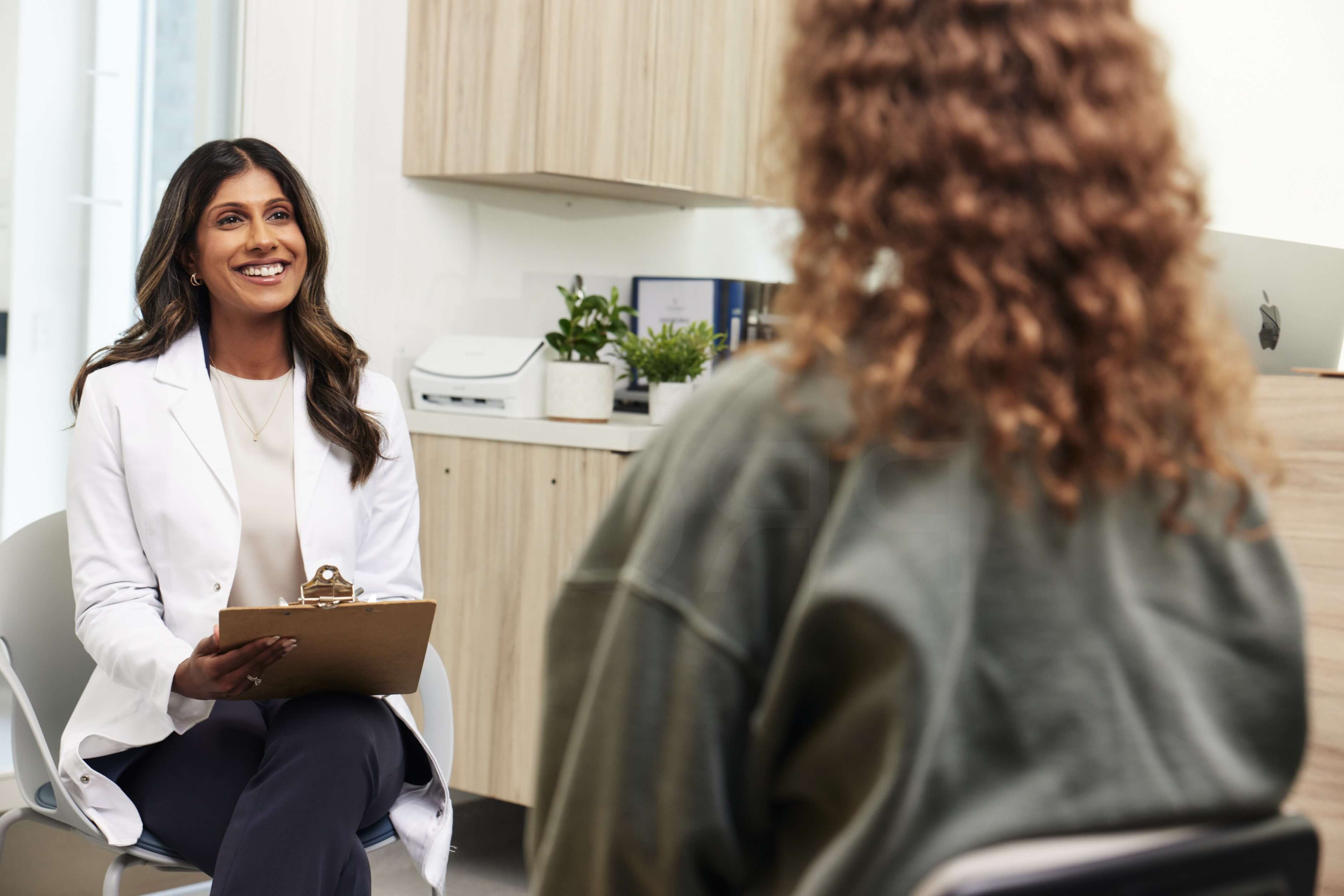 What Are the Different Types of Doctors and What Do They Do? - Medical ...